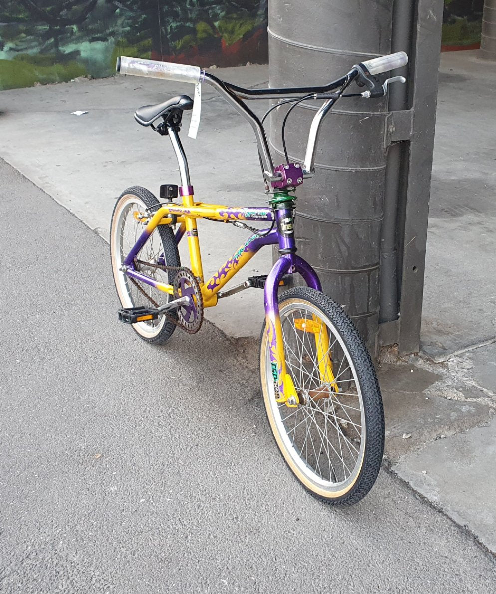 1998 Thruster Hyper Air Aggressive Series – StreetCar Culture